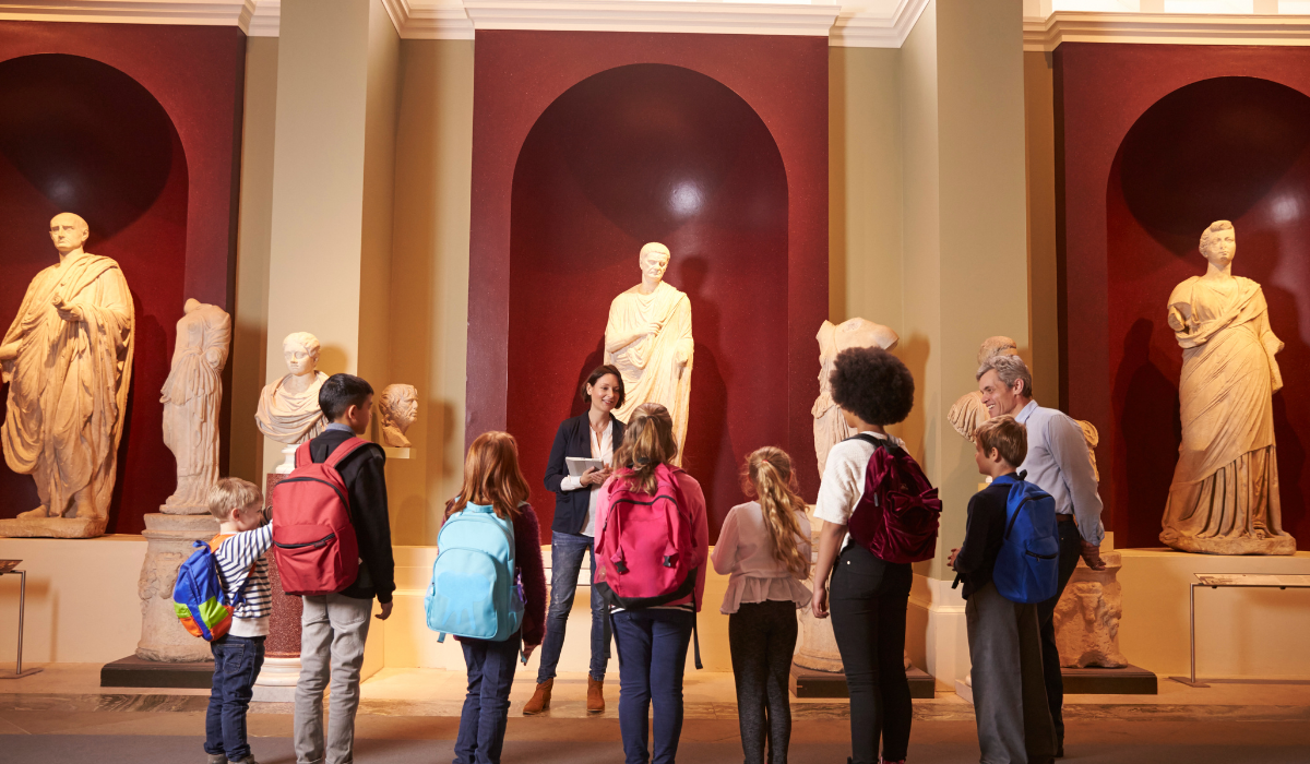The Best School Trip Locations in the UK | SMC Coach Hire
